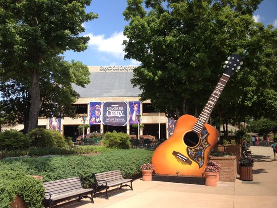 Opry Gala Dinner Parties | US Tours Knows America